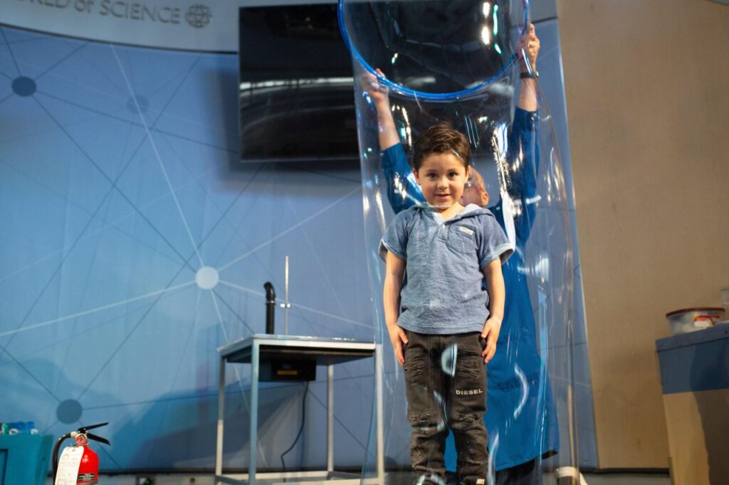 Live Shows - Science World